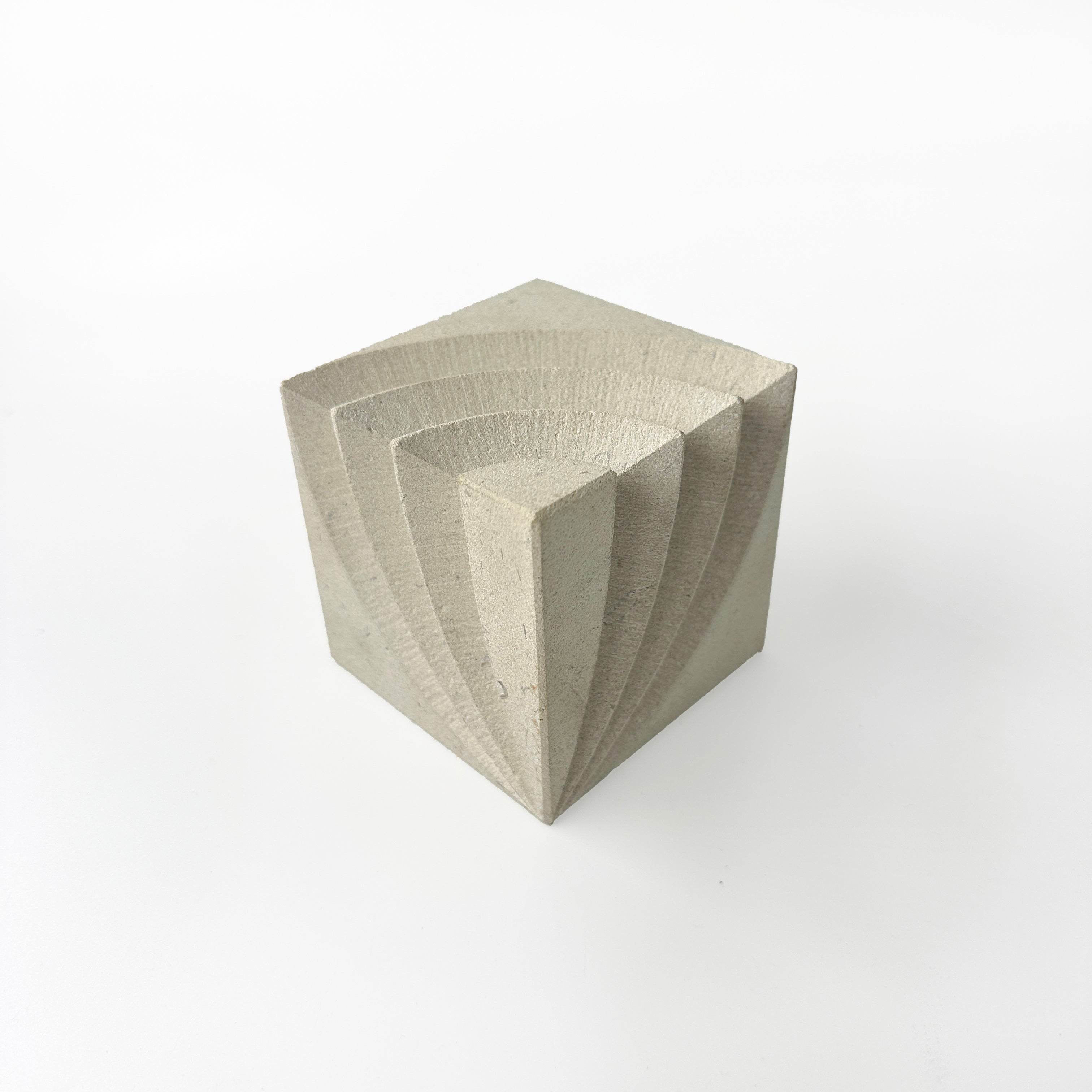Plica – Zoë Wilson Carving